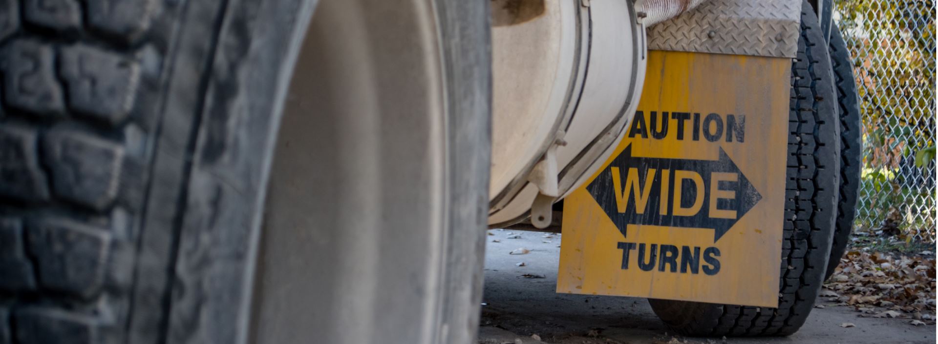 Why Do Trucks Need to Make Wide Right Turns? | Arnold & Itkin