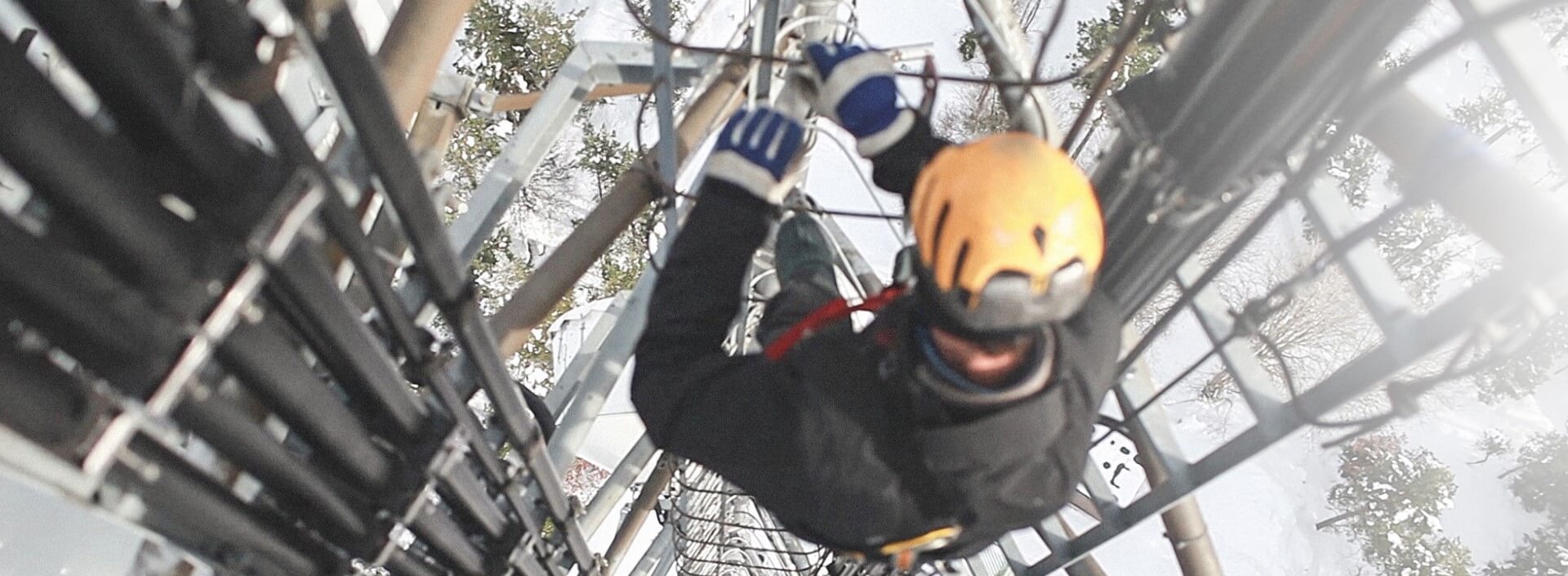 6 Seriously Dangerous Jobs You Might Not Know About, But We All Rely On